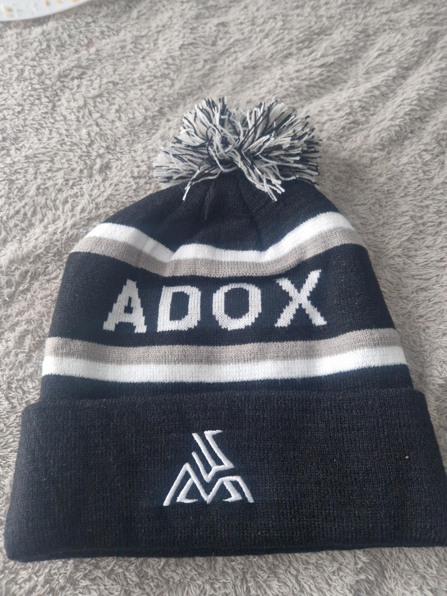 Adox Bobble Hats – Adox Sportswear